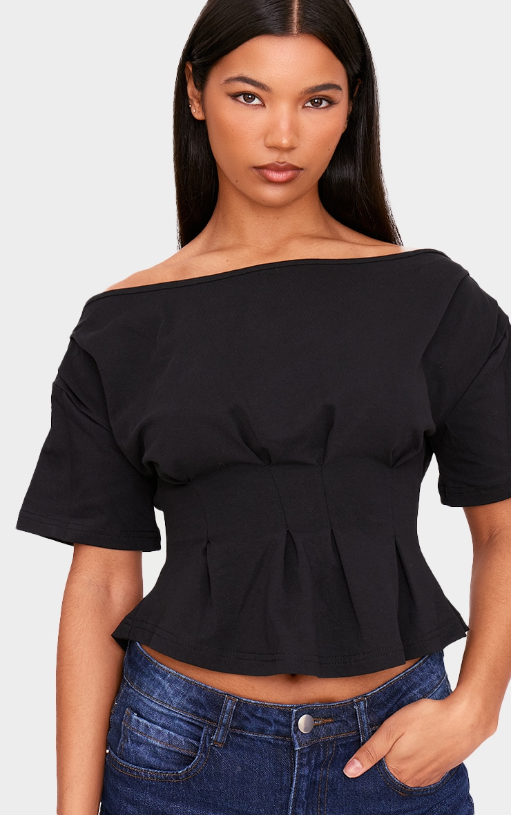 Black Cinched Waist Structured T Shirt | Tops | PrettyLittleThing USA