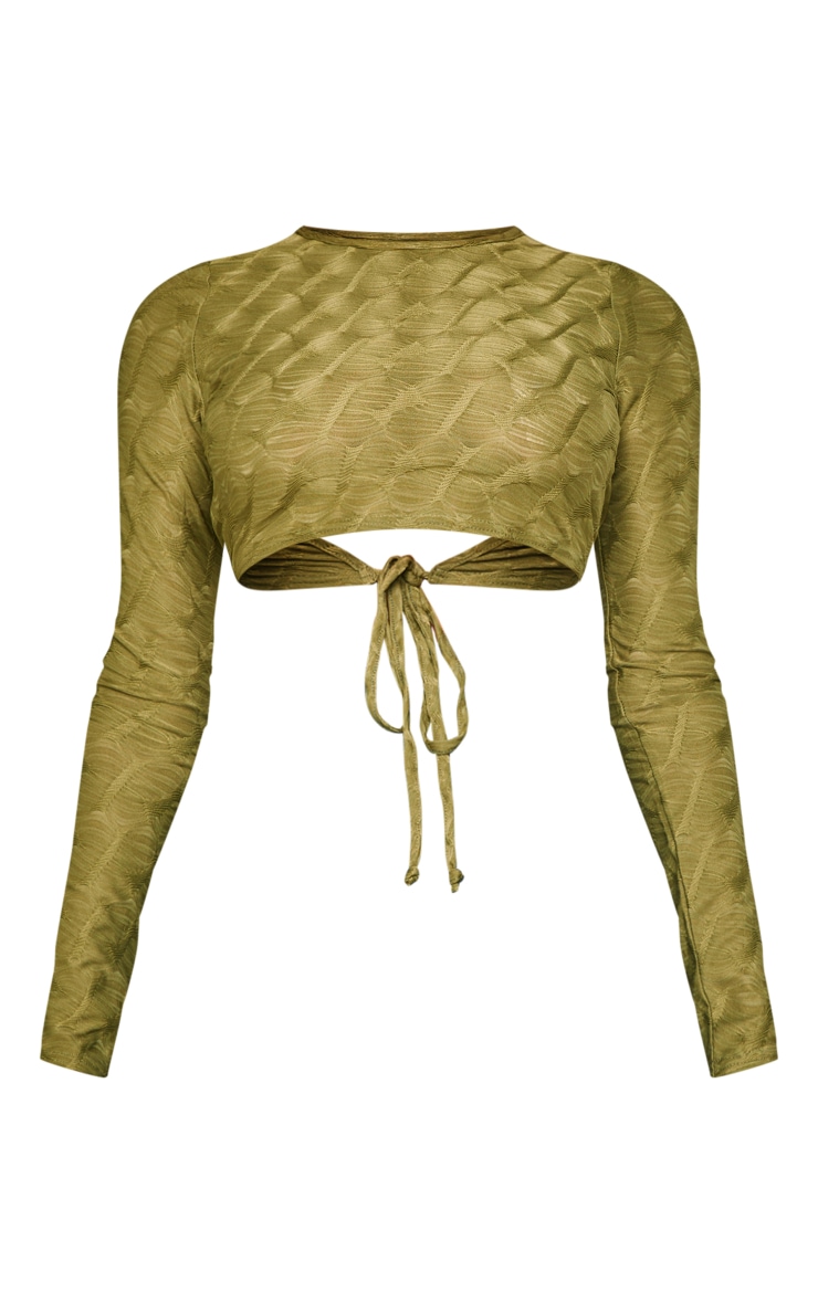 Crop Top Kaki Texturé À Nouer Dans Le Dos | Tops | PrettyLittleThing FR