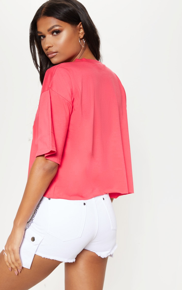 Pink Printed Crop T Shirt | Tops | PrettyLittleThing