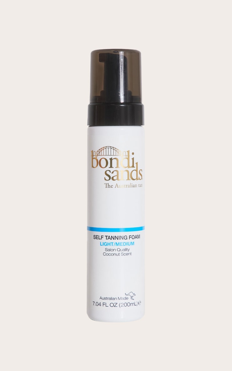 Bondi Sands Light/Medium Self Tanning Foam | Beauty | PrettyLittleThing AUS