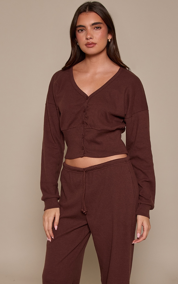 Cardigan Doux Marron Foncé À Taille Cintrée | Ensembles | PLT FR
