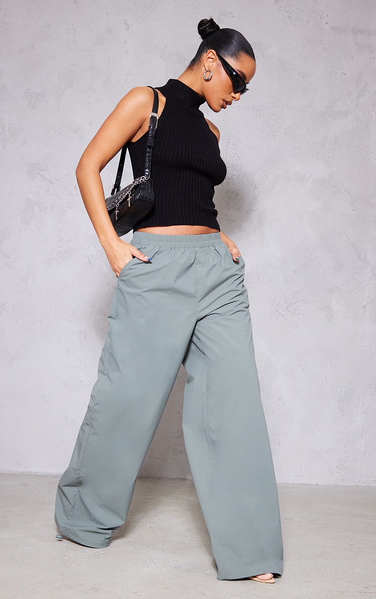 Sage Khaki Elasticated Waistband Cuff Trousers | PrettyLittleThing