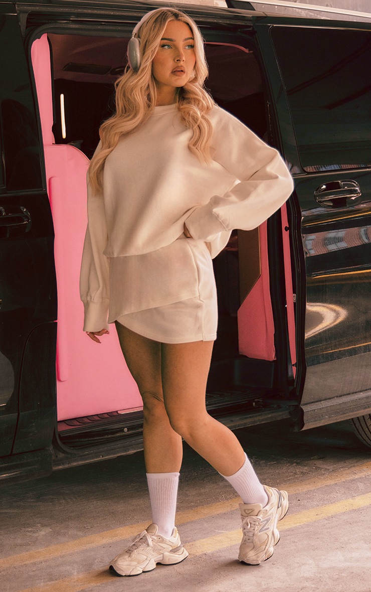 Winter Outfits | Winter Clothes For Women | PrettyLittleThing