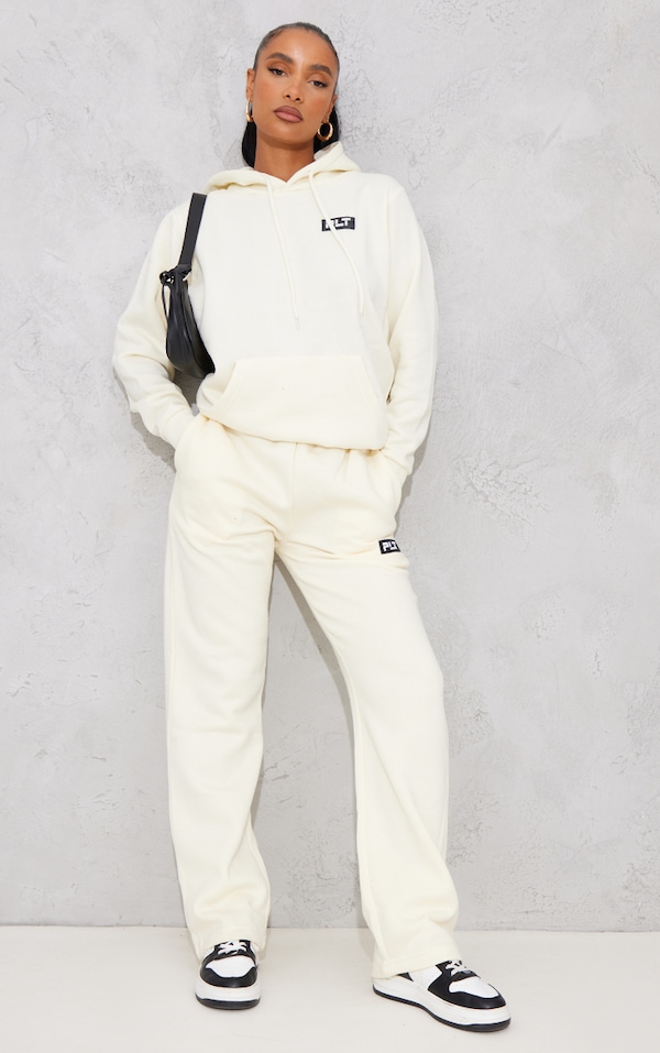 PrettyLittleThing Collection | PLT Clothing | PrettyLittleThing SA