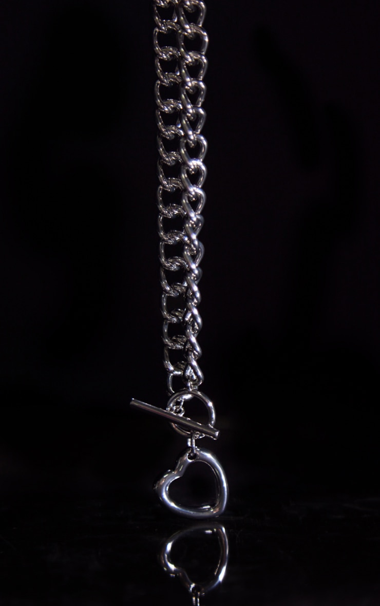 Silver Heart Lock Chain Necklace | PrettyLittleThing CA