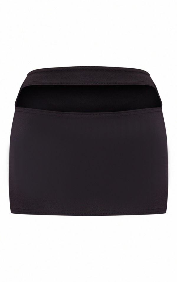 Black Scuba Cut Out Front Detail Mini Skirt | PrettyLittleThing USA