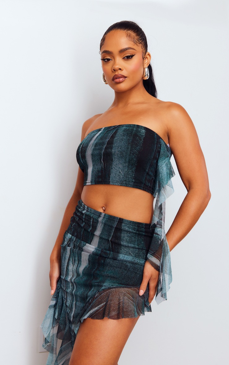 Ruffle Tops | Ruffle Blouses | Frilly Tops | PrettyLittleThing