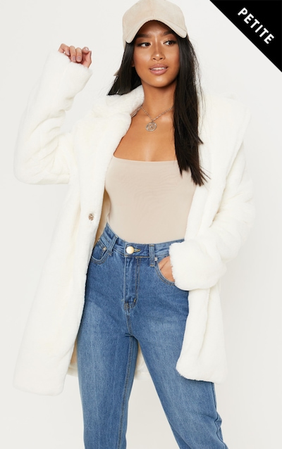 Petite Clothing | Petite Women's Clothing | PrettyLittleThing AUS