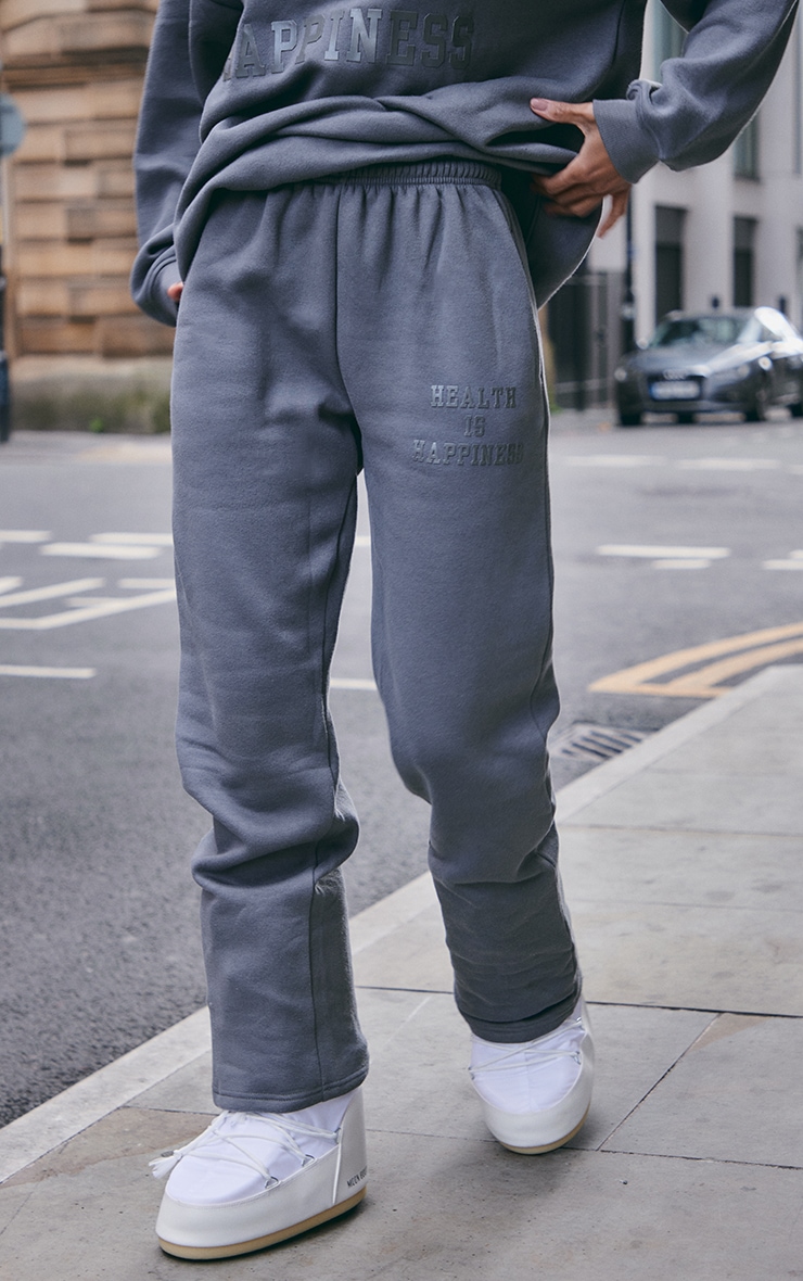 Grey Sweatpants Outfit Men