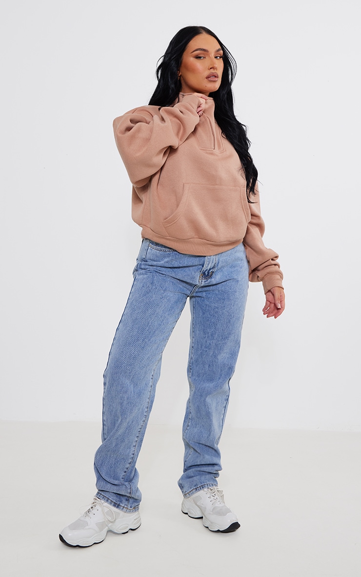 Sweat Rose À Poche Frontale Et Col Cheminée | PrettyLittleThing FR