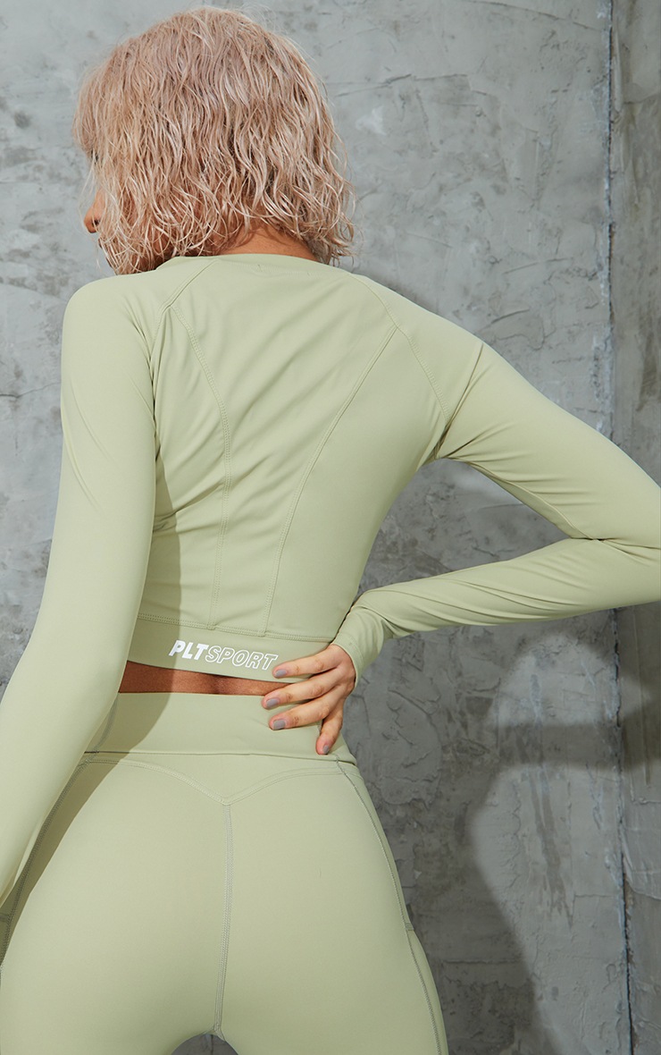 Green Zip Up Cropped Sports Jacket | Active | PrettyLittleThing