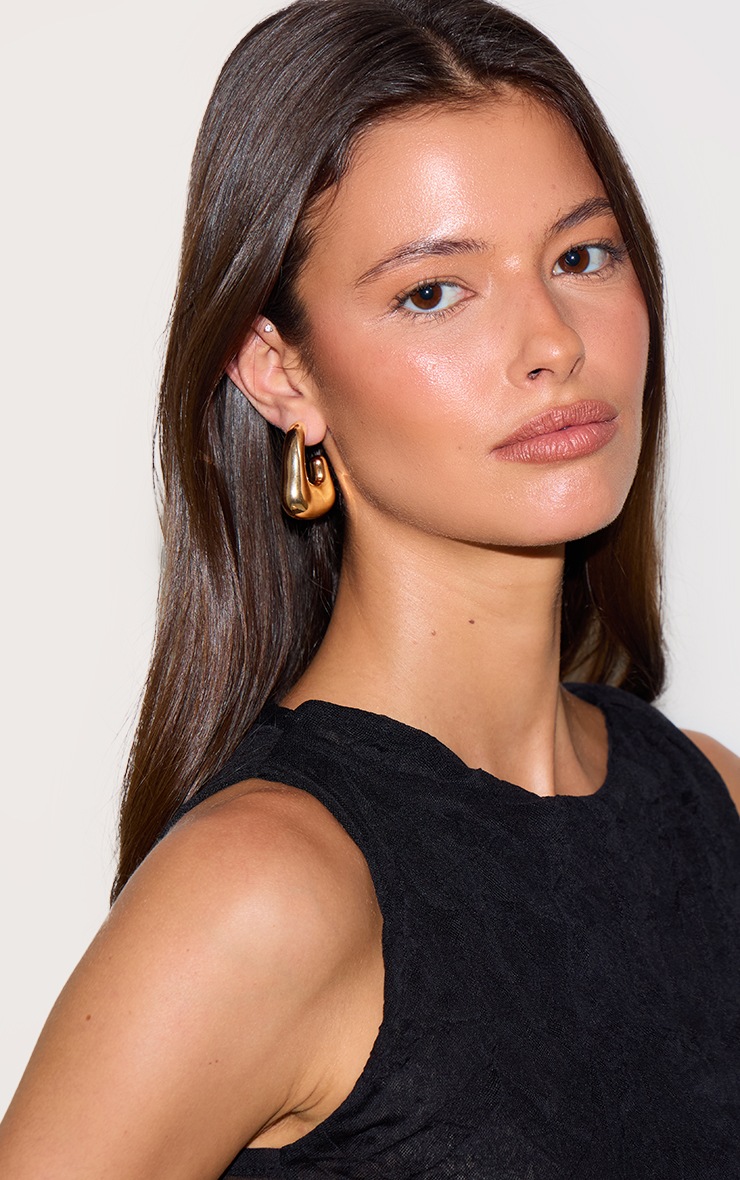 Gold Chunky Square Hoop Earring | Accessories | PrettyLittleThing