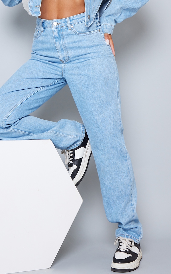Light Blue Wash Long Leg Straight Leg Jean | Denim | PrettyLittleThing CA