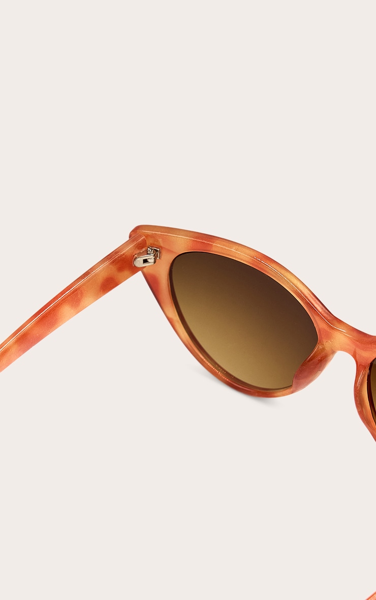 Honey Tortoiseshell Severe Cat Eye Sunglasses | Accessories | PLT