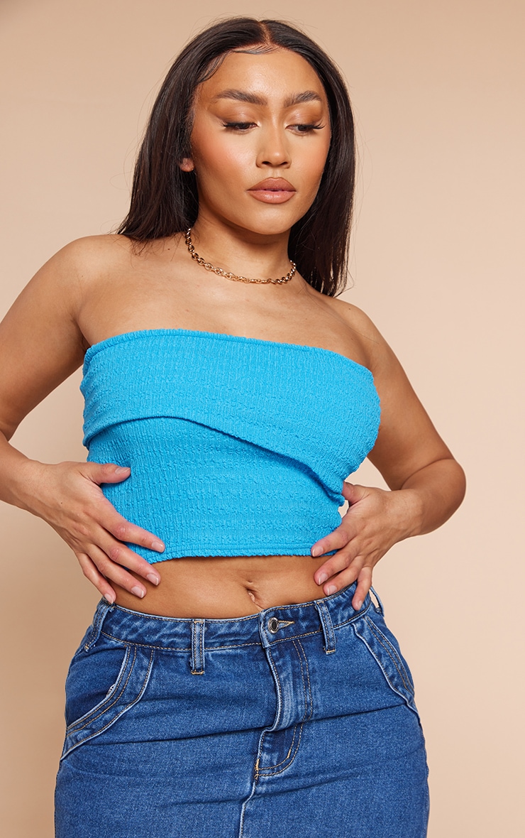 Shape Crop top bustier plié crêpé bleu | PrettyLittleThing FR