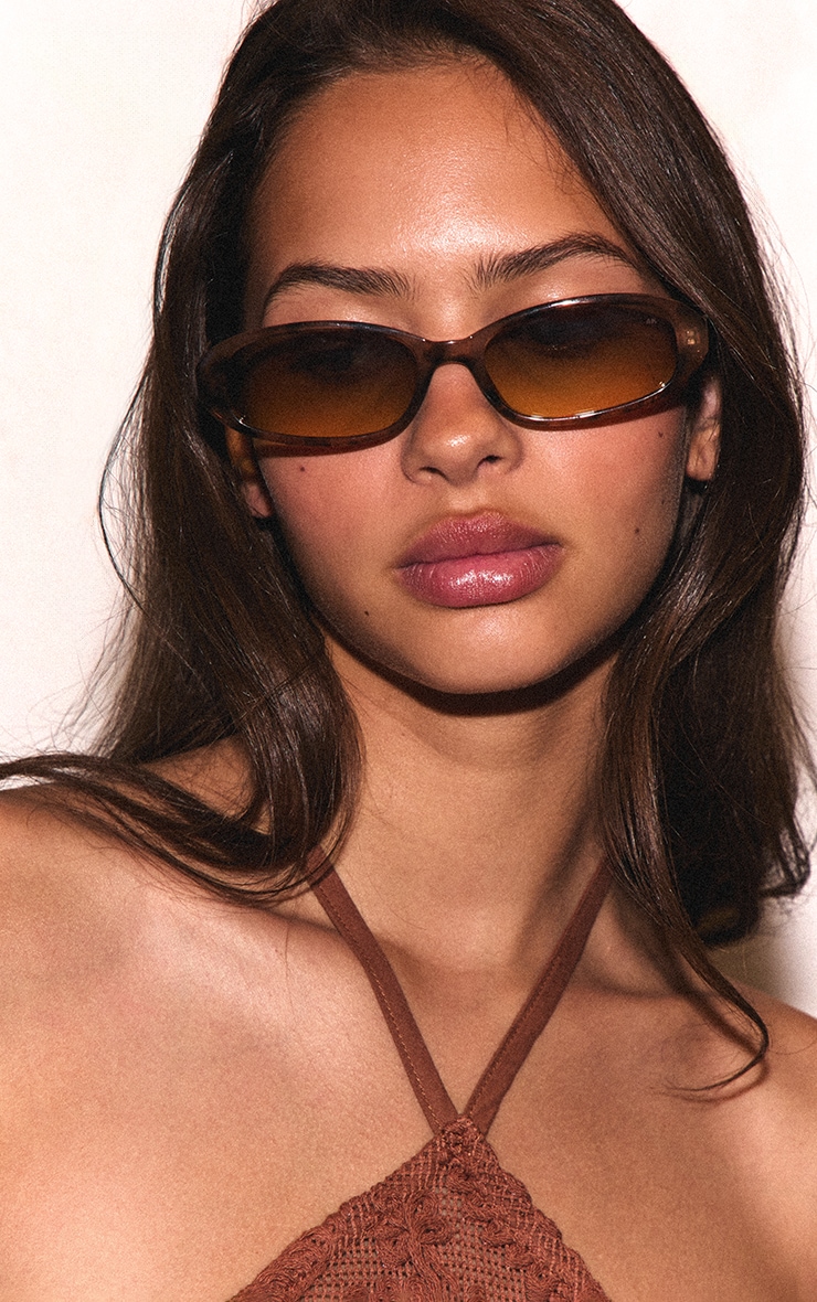 AkjÆrbede Tortoiseshell Slim Cat Eye Sunglasses Accessories