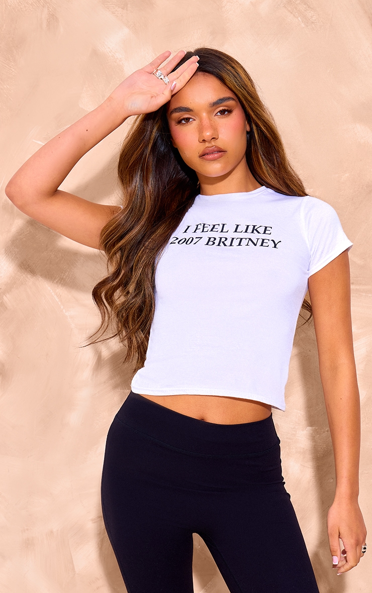 Fitted graphic t shirts | PrettyLittleThing USA