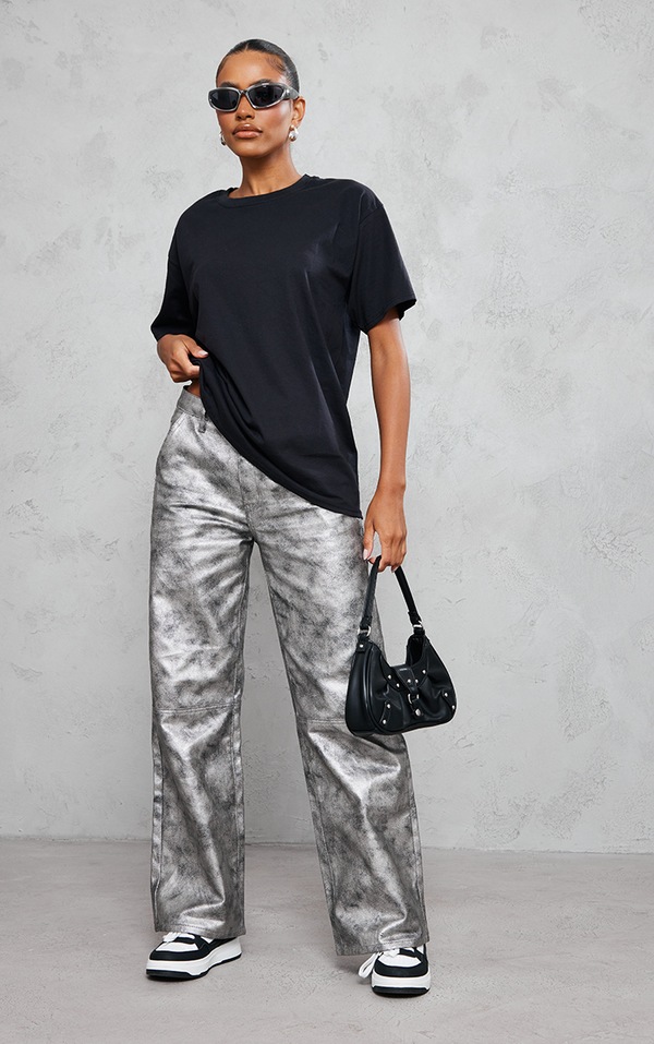 PRETTYLITTLETHING Black California Print T-shirt | Tops | PLT