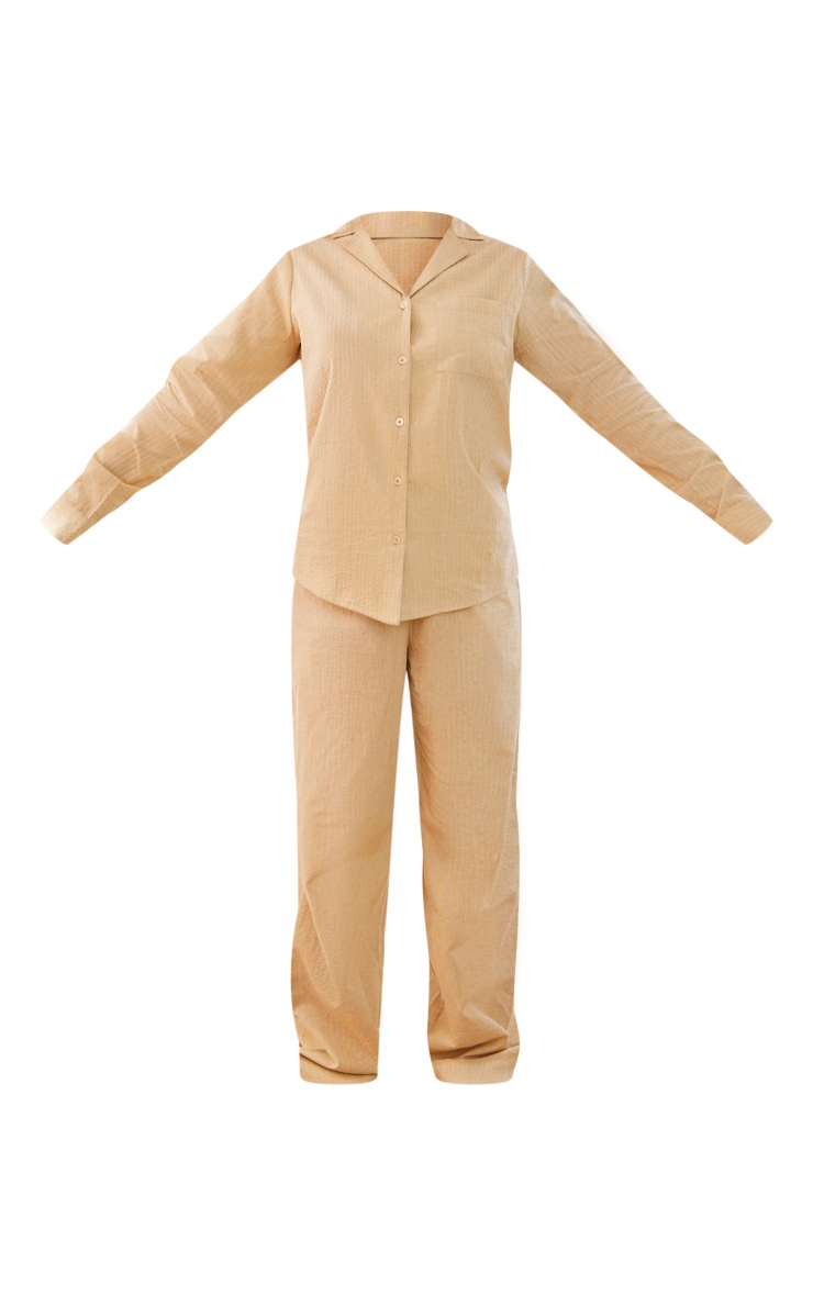 Ensemble de pyjama long texturé sable en Seer Sucker | PrettyLittleThing FR