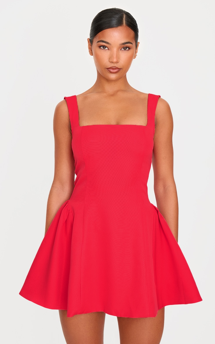 Robe Droite Rouge Plissée À La Hanche | Robes | PLT FR