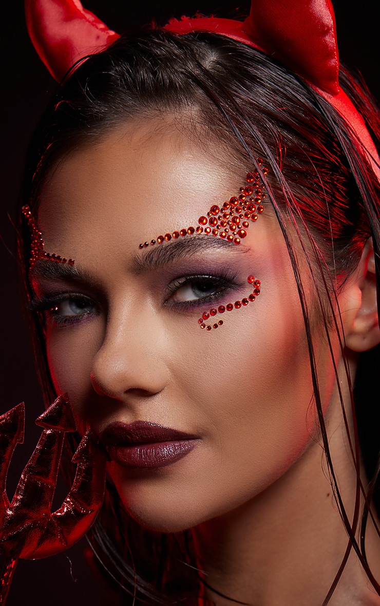 Revolution Truly Sinful Halloween Face Gems | Beauty | PLT