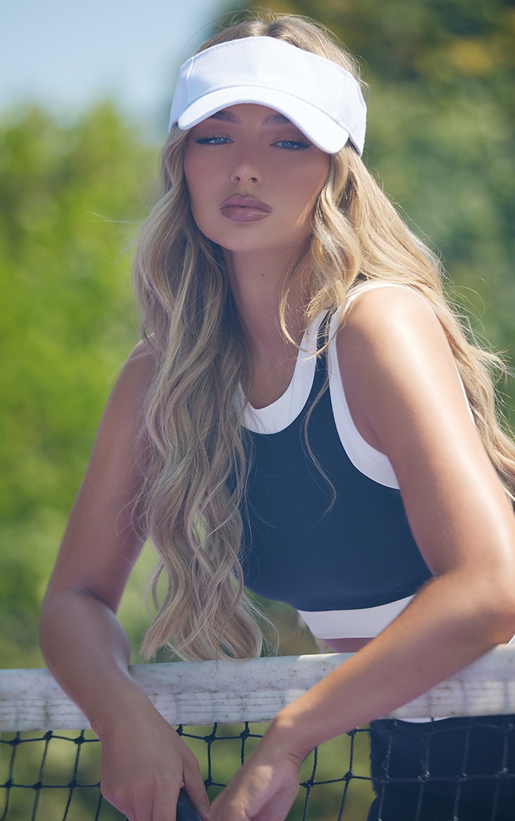 Black Sculpt Contrast Binding Racer Gym Vest | PrettyLittleThing USA