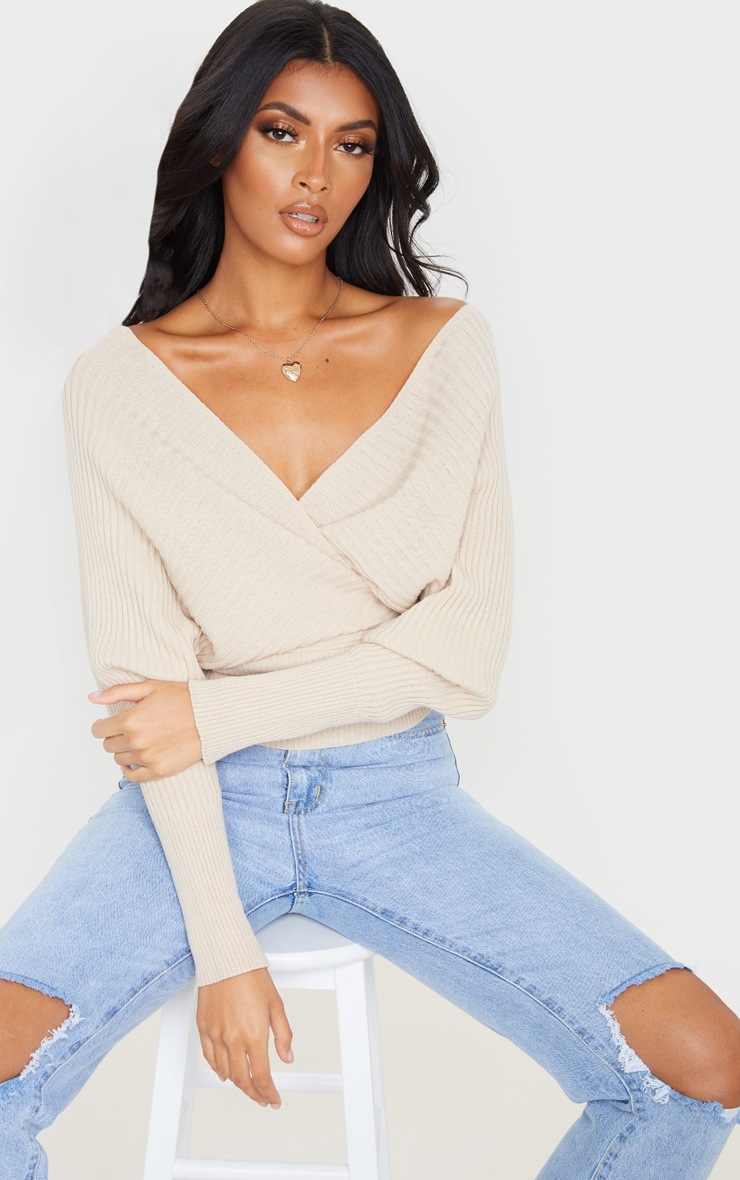Wrap Top | Cross Over Tops | PrettyLittleThing AUS