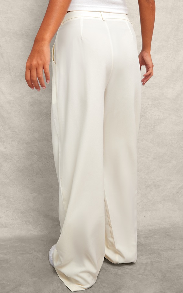 Cream Structured Woven Tailored Wide Leg Trousers | PrettyLittleThing