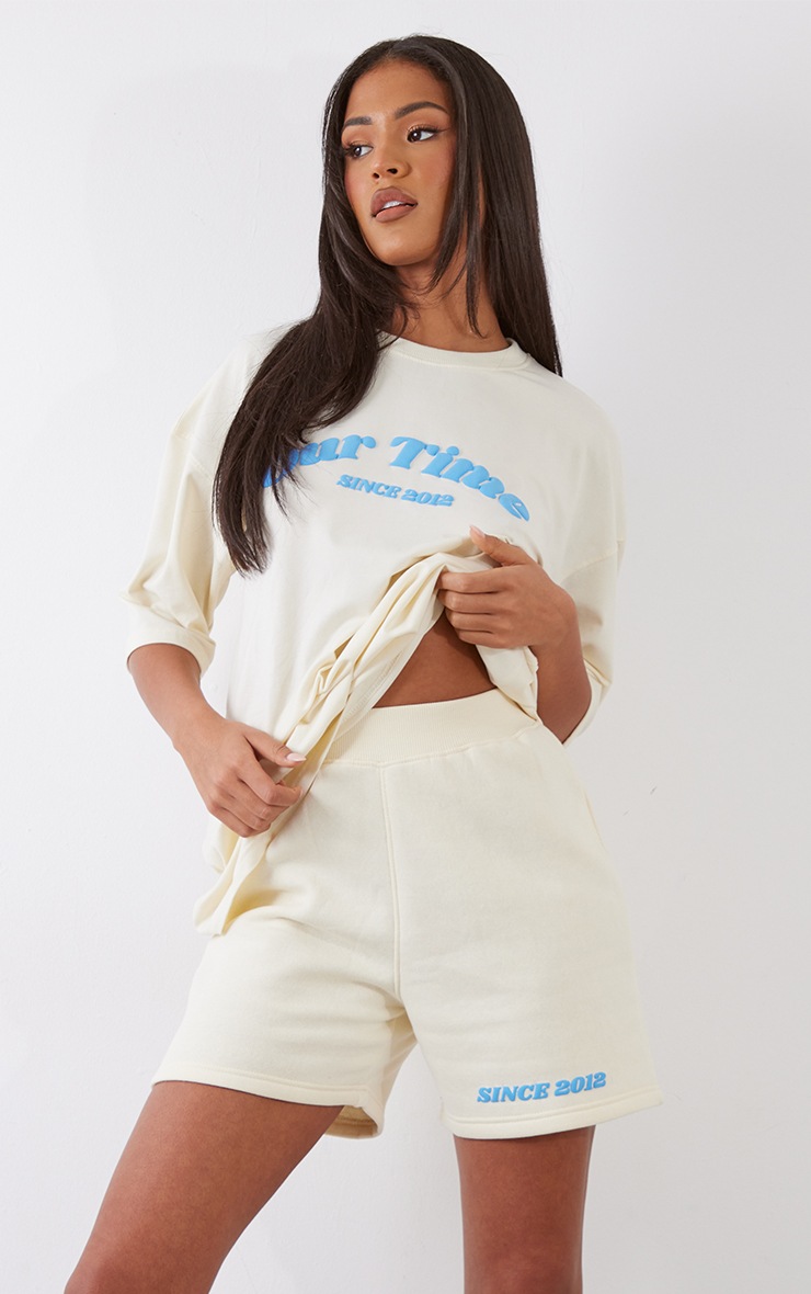 Cream Shorts | Women's Cream Shorts | PrettyLittleThing