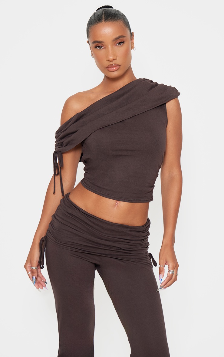 Women's Brown Tops | PrettyLittleThing