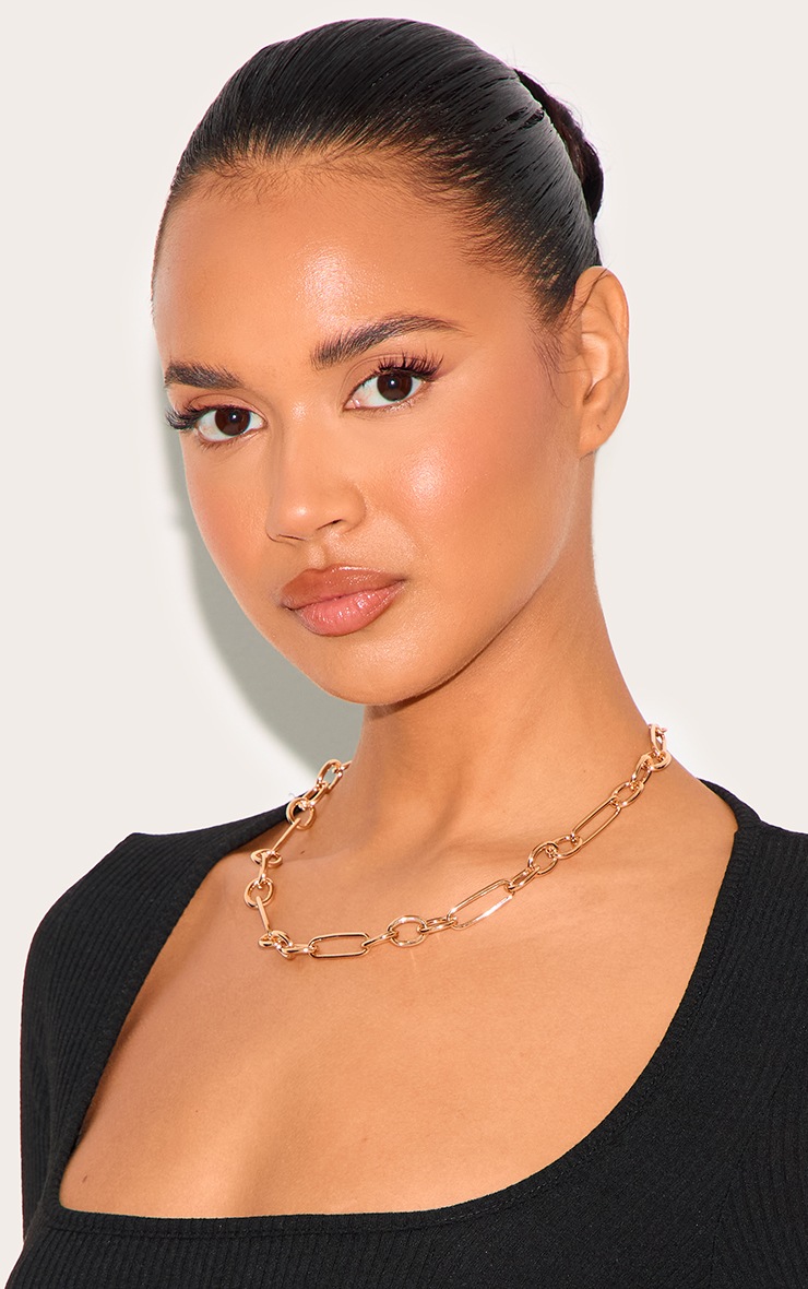 Gold Loose Link Simple Necklace | Accessories | PrettyLittleThing