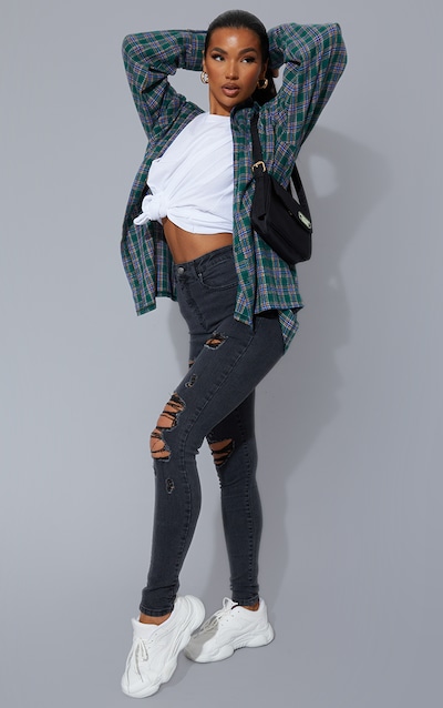 Ripped Jeans | Distressed Jeans | PrettyLittleThing USA