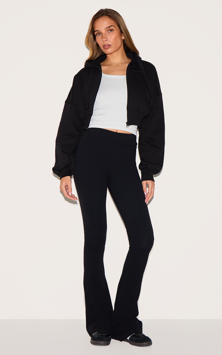 Black Zip Up Pocket Detail Cropped Hoodie | Athleisure | PrettyLittleThing