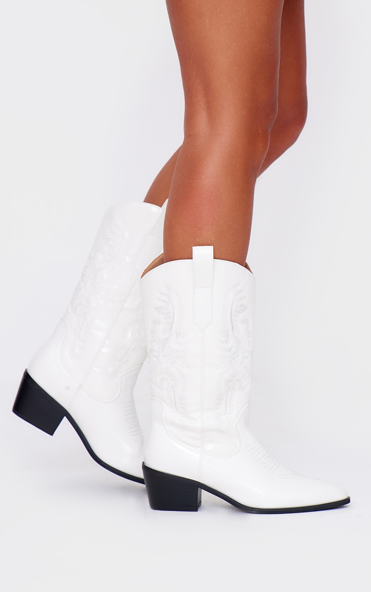Women's White Boots | PrettyLittleThing