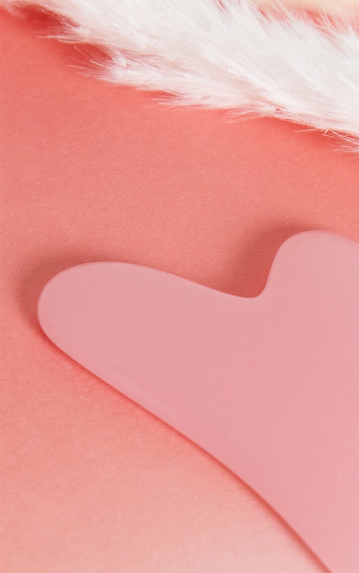 Pink Gua Sha | Beauty | PrettyLittleThing