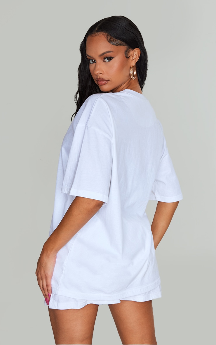 T-shirt Oversize En Coton Blanc À Épaules Carrées | PrettyLittleThing FR