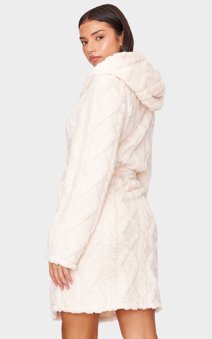 Cream Cable Fleece Bath Robe | Lingerie & Nightwear | PrettyLittleThing USA