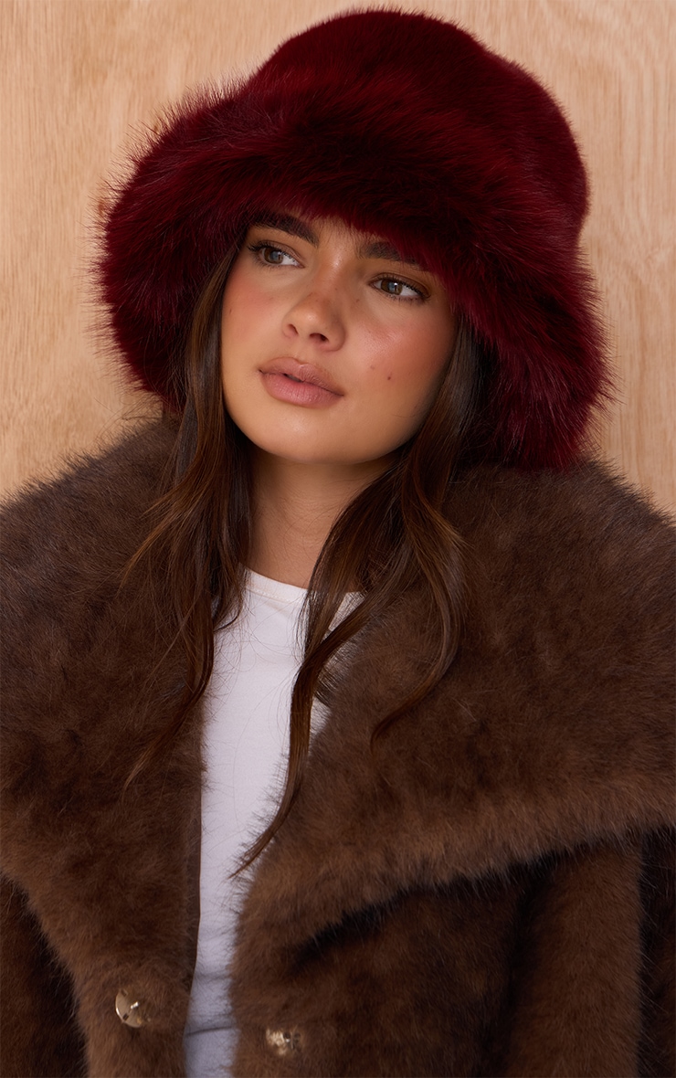 Burgundy Faux Fur Bucket Hat | Accessories | PLT