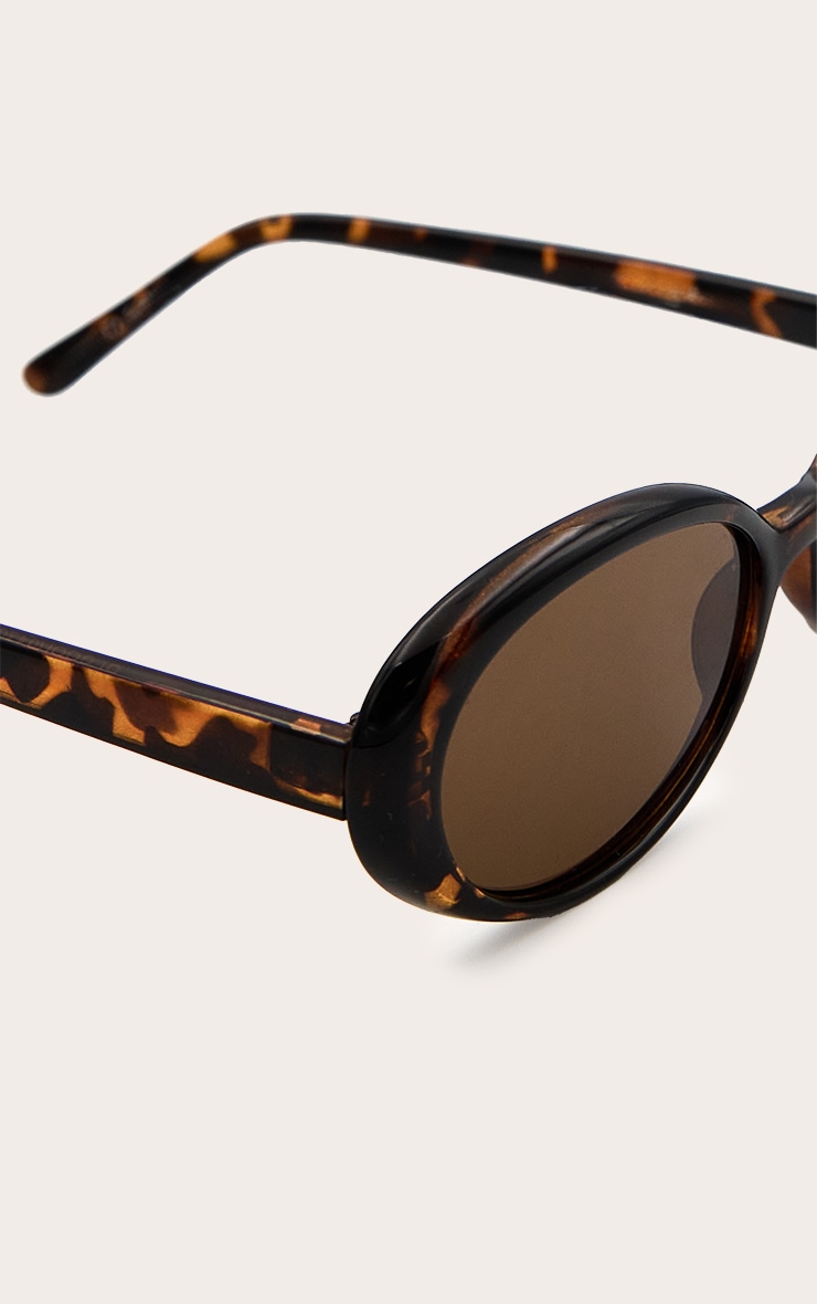 Tortoiseshell Small Oval Sunglasses | Accessories | PLT