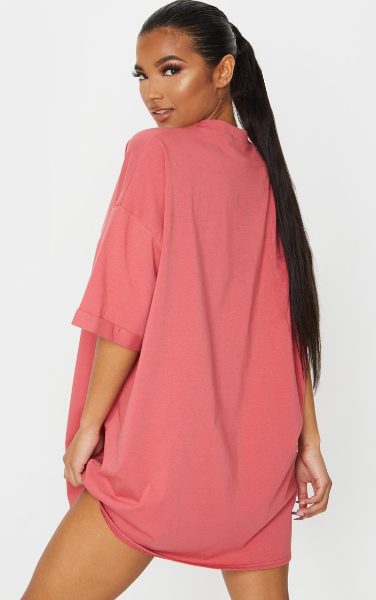 Recycled Washed Red Boyfriend T Shirt Dress | PrettyLittleThing IE