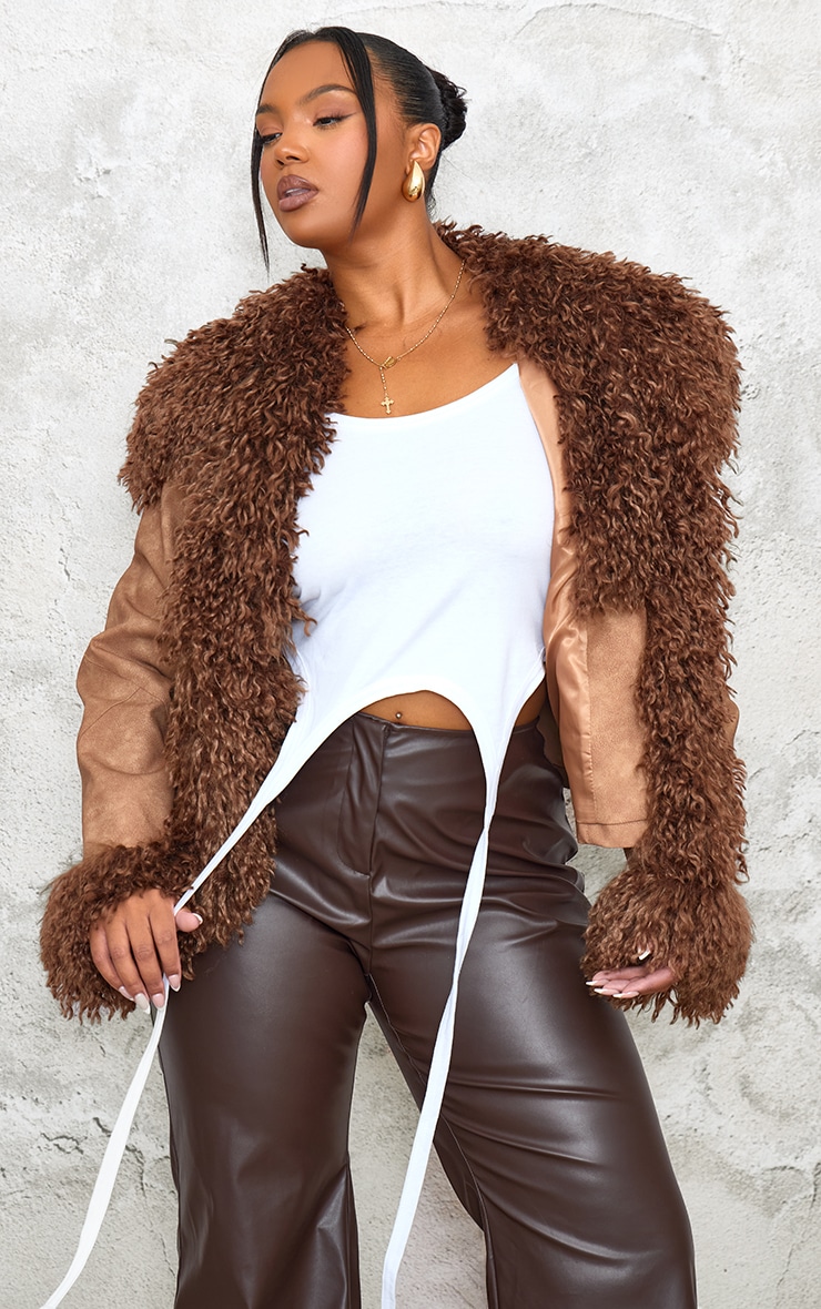 Plus Brown Contrast Faux Fur Cuff Crop Jacket | PrettyLittleThing KSA