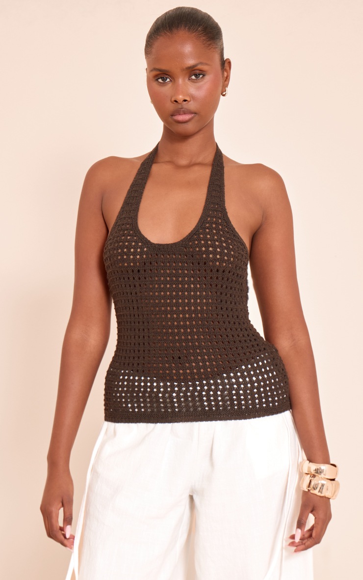 Top En Maille Style Crochet Chocolat À Dos Nu | Tricots | PrettyLittleThing FR