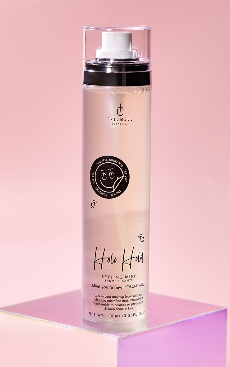 Trigwell Cosmetics Holo Hold Setting Mist 100ml | Beauty | PLT