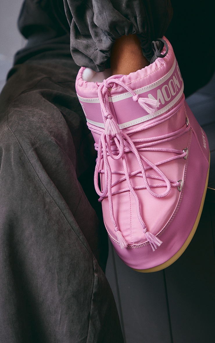MOON BOOT Pink Classic Low | Footwear | PLT