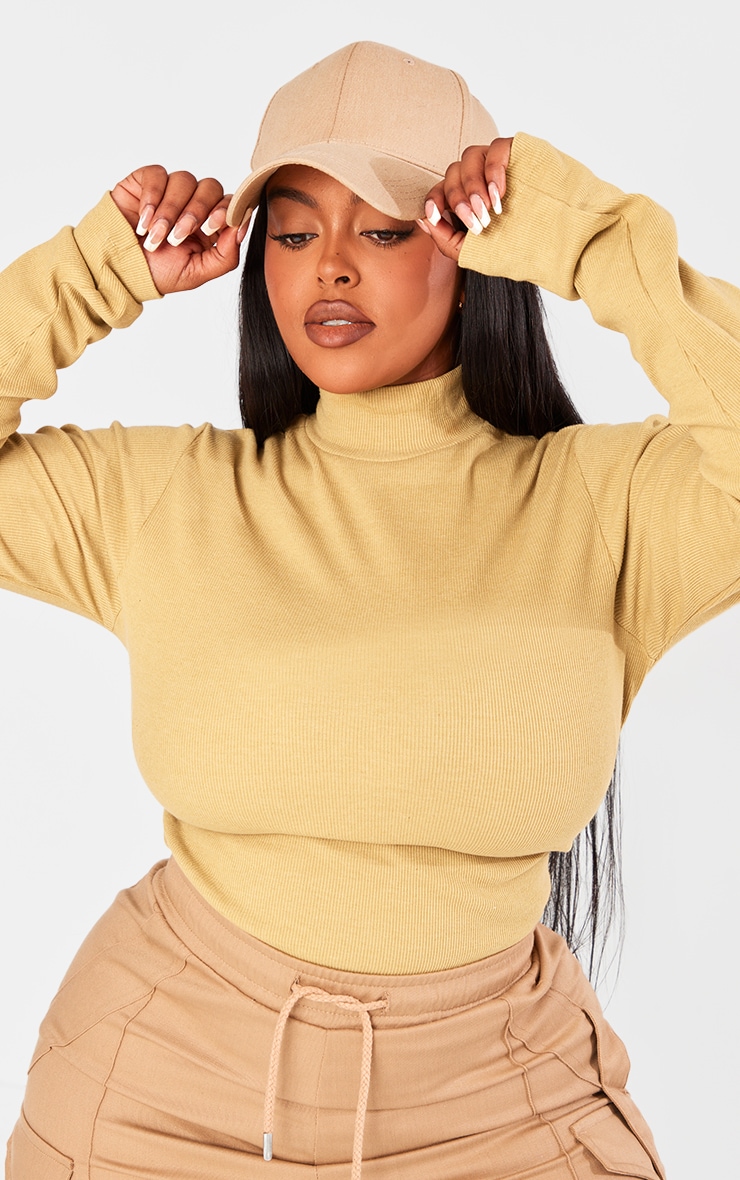 Plus Size Bodysuits | Plus Size Lace Bodysuit | PrettyLittleThing