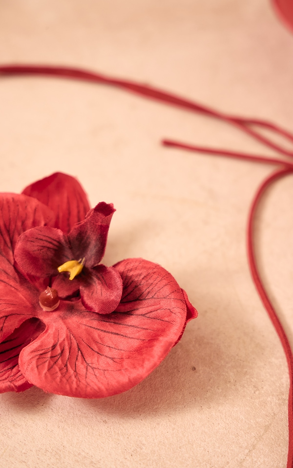 Red Orchid Corsage Choker | Accessories | PrettyLittleThing CA