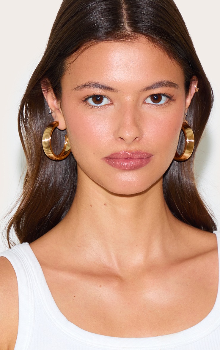 Gold Ridge Chunky Hoop Earrings | Accessories | PrettyLittleThing