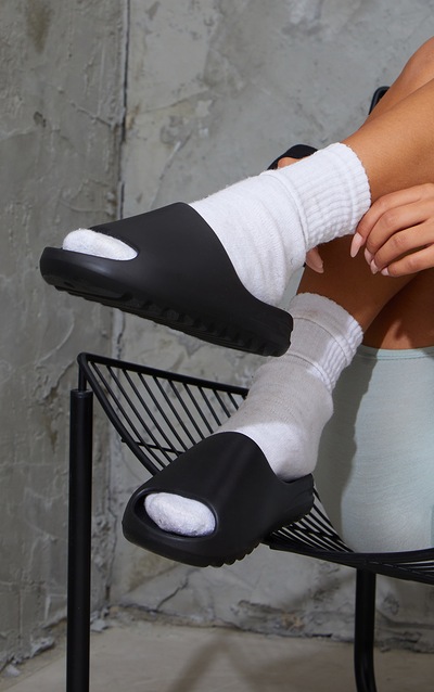 Black Rubber Ribbed Sole Sliders | Footwear | PrettyLittleThing