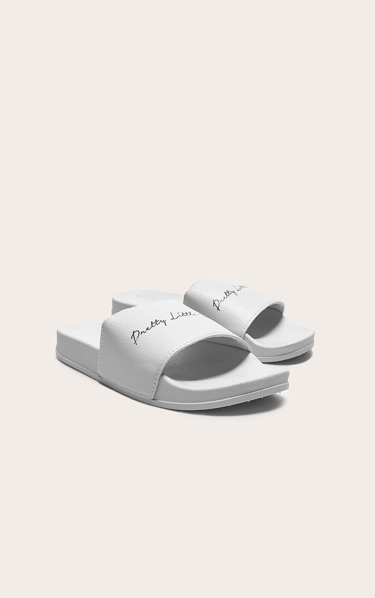 PRETTYLITTLETHING White Sliders | Footwear | PLT