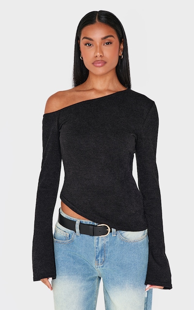 Flared sleeve tops | PrettyLittleThing